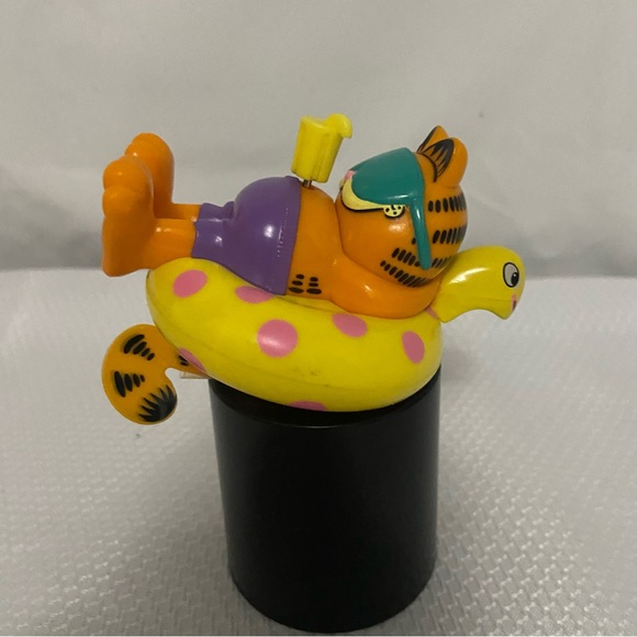 Toys | 1978 1981 Garfield The Cat Windup Wind Up On Pool Float Vintage ...